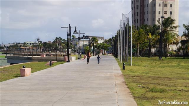 El Malecón de Cataño - ZeePuertoRico.com