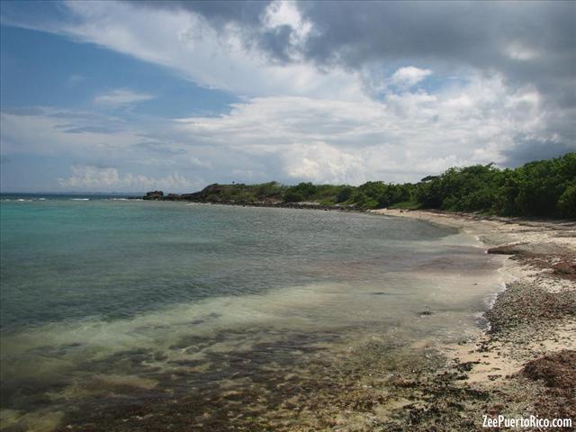 Playa Melones - ZeePuertoRico.com