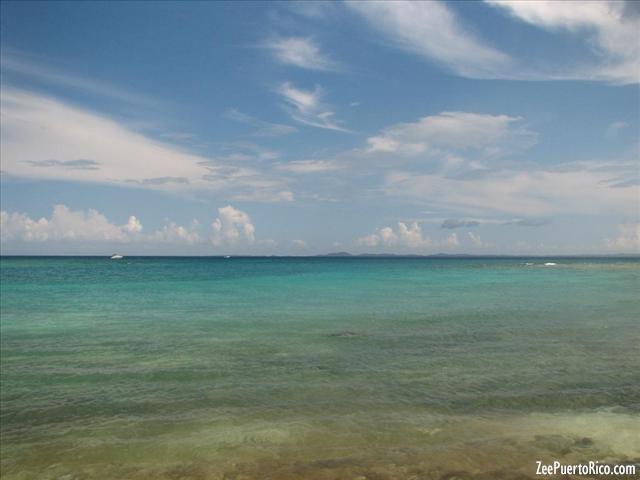 Playa Melones - ZeePuertoRico.com