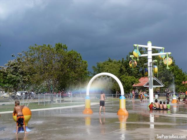 ZeePuertoRico.com - Julio Enrique Monagas Park