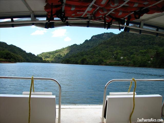 Lago Dos Bocas - ZeePuertoRico.com